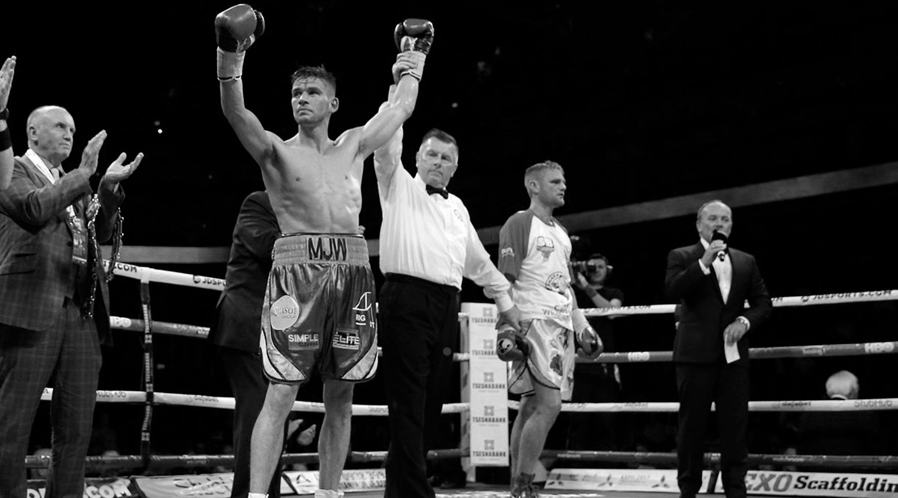 KEEP EM’ COMING: MARTIN J WARD – BOXRAW