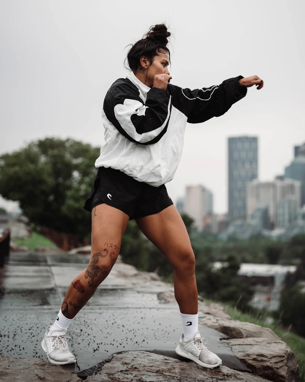 Womens Tunero Track Jacket - White/Black | BOXRAW